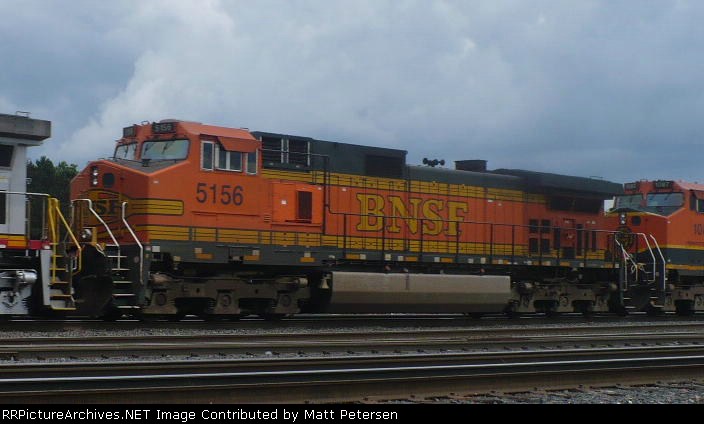 BNSF 5156
